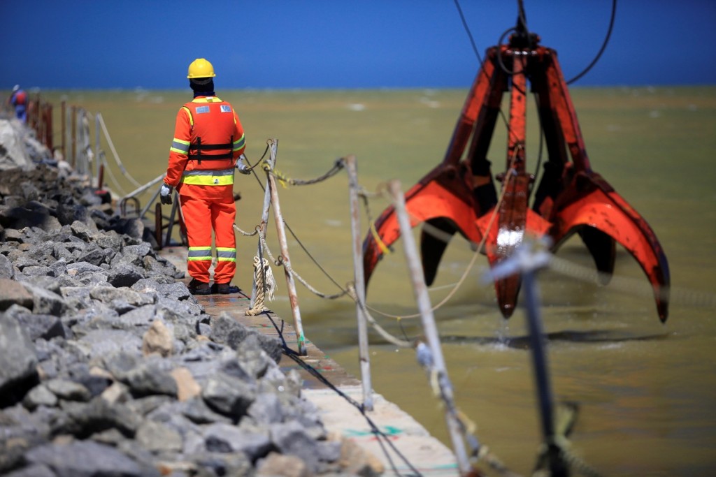 Anglo American heropen Minas Rio myn - Moneyweb