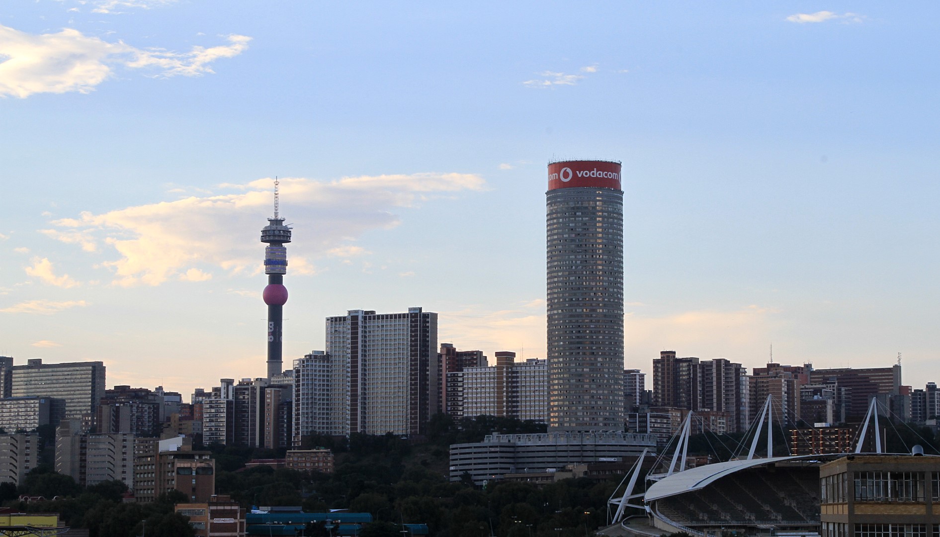 Joburg’s landmark Ponte Tower up for sale - Moneyweb