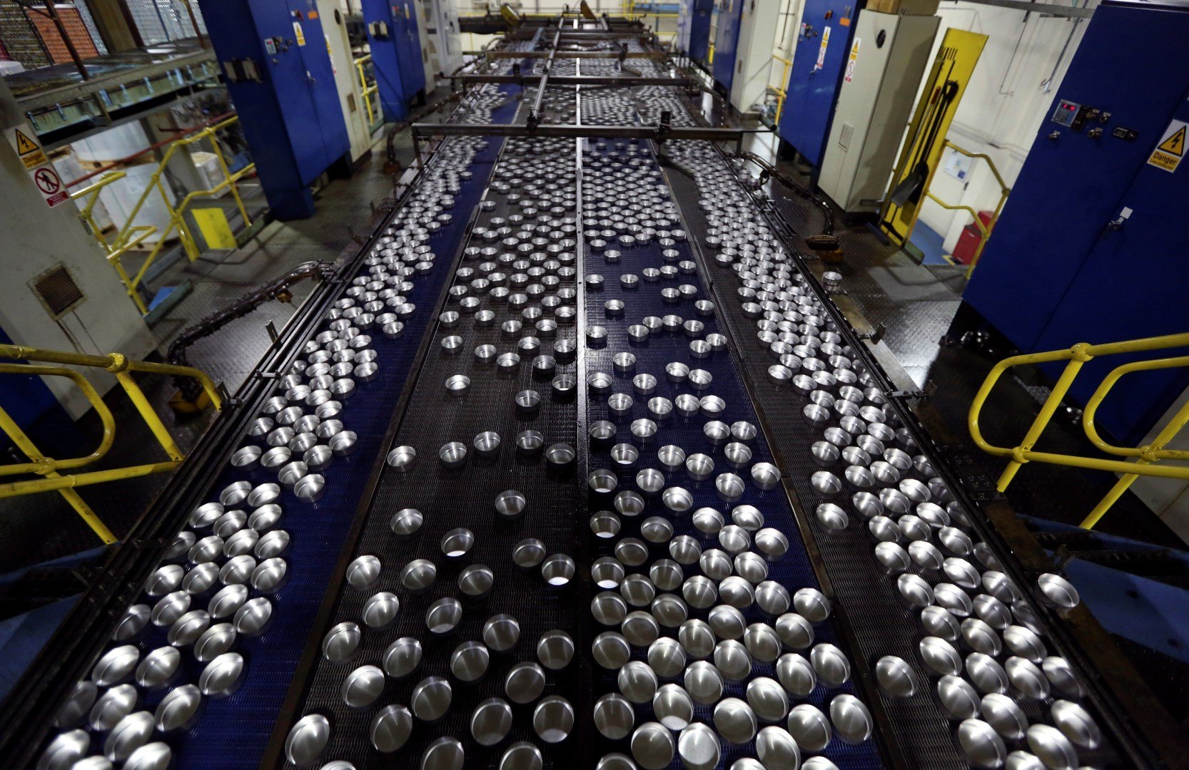 Nampak ramps up aluminium cans in response to plastic backlash - Moneyweb