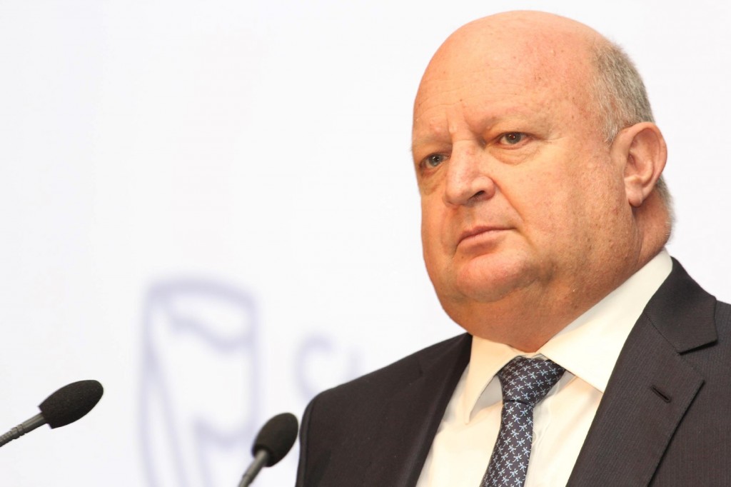 Standard Bank CEOs bagged R89m in 2016 - Moneyweb