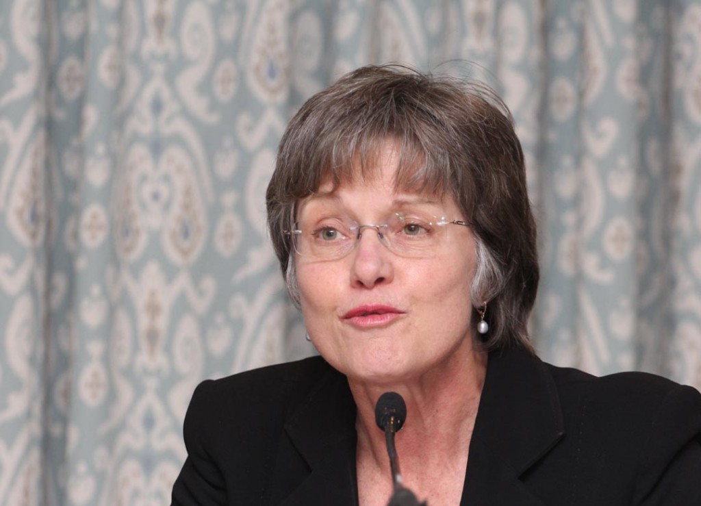 Gold producers table final wage offer: Elize Strydom – chief negotiator ...