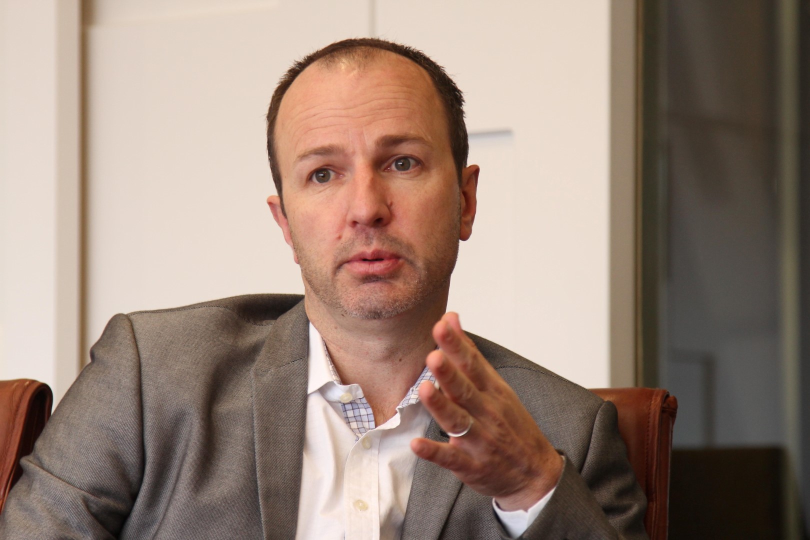 RMI shares soar 9% on R8.7bn profit from sale of UK insurer Hastings ...