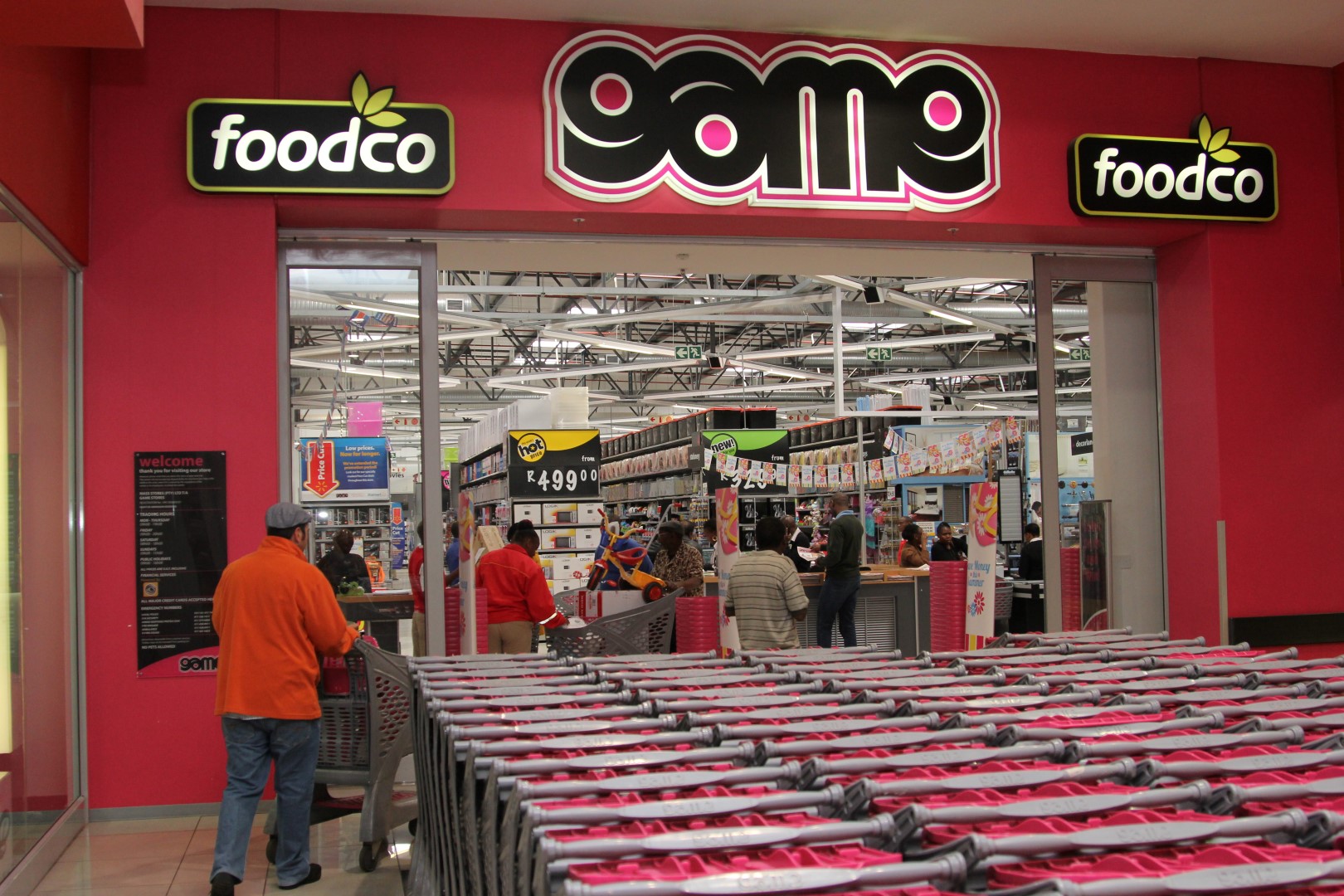 Massmart in need of an ‘Edcon-like’ overhaul? - Moneyweb