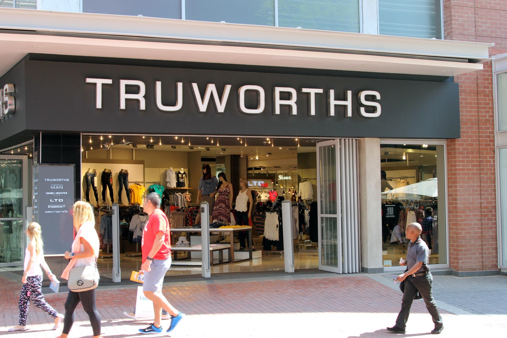 Truworths sales accelerate as cash purchases of clothing rise - Moneyweb