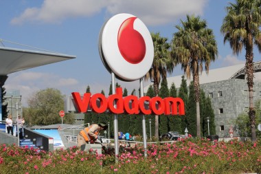 Vodacom, voda, cellular, Head office, people working, walking - Moneyweb