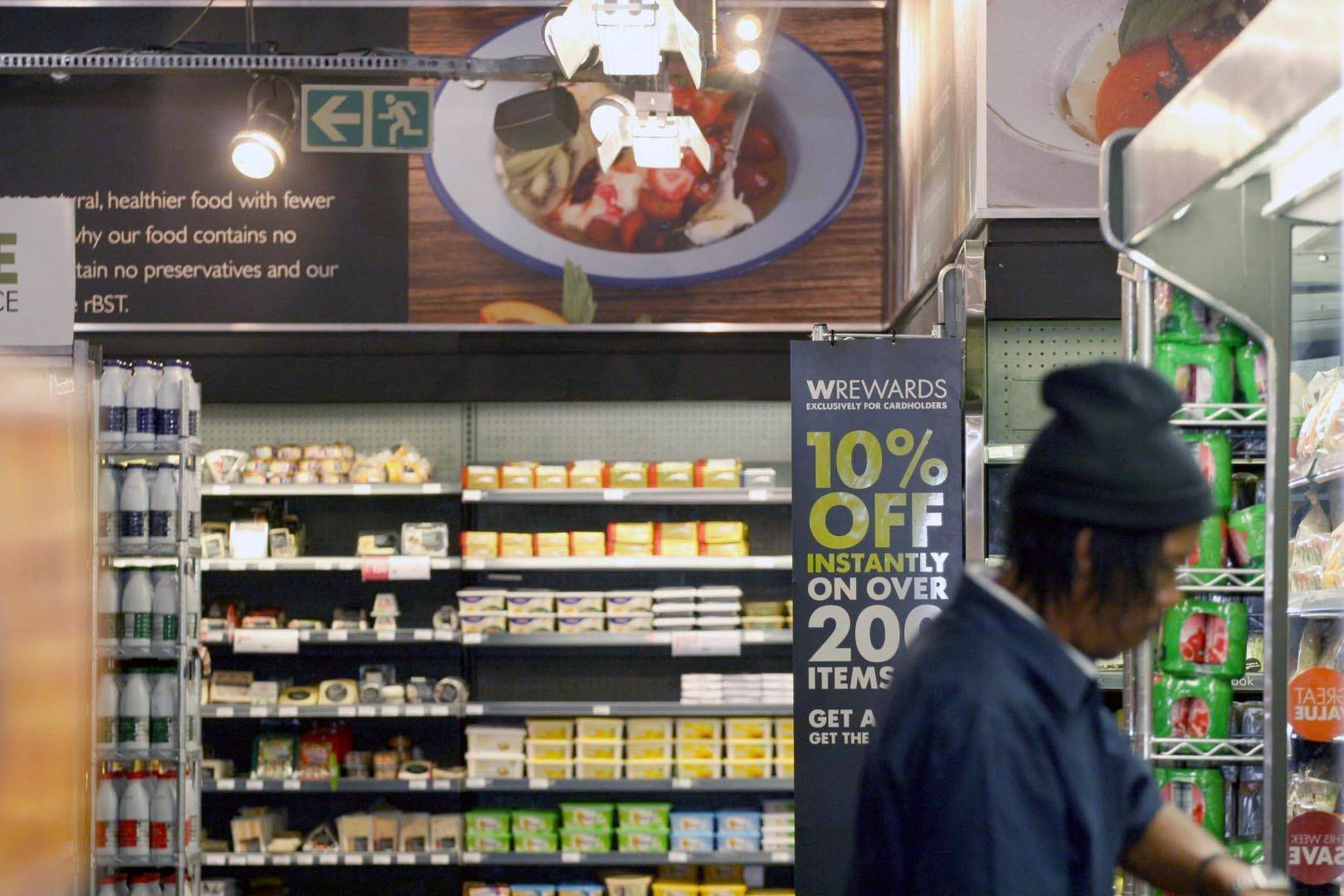 Woolworths and Engen mark milestone with 100th Foodstop - Moneyweb