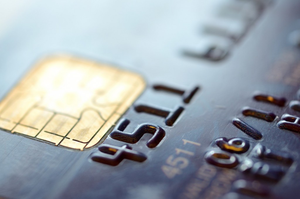 No-frills bank accounts, compared - Moneyweb