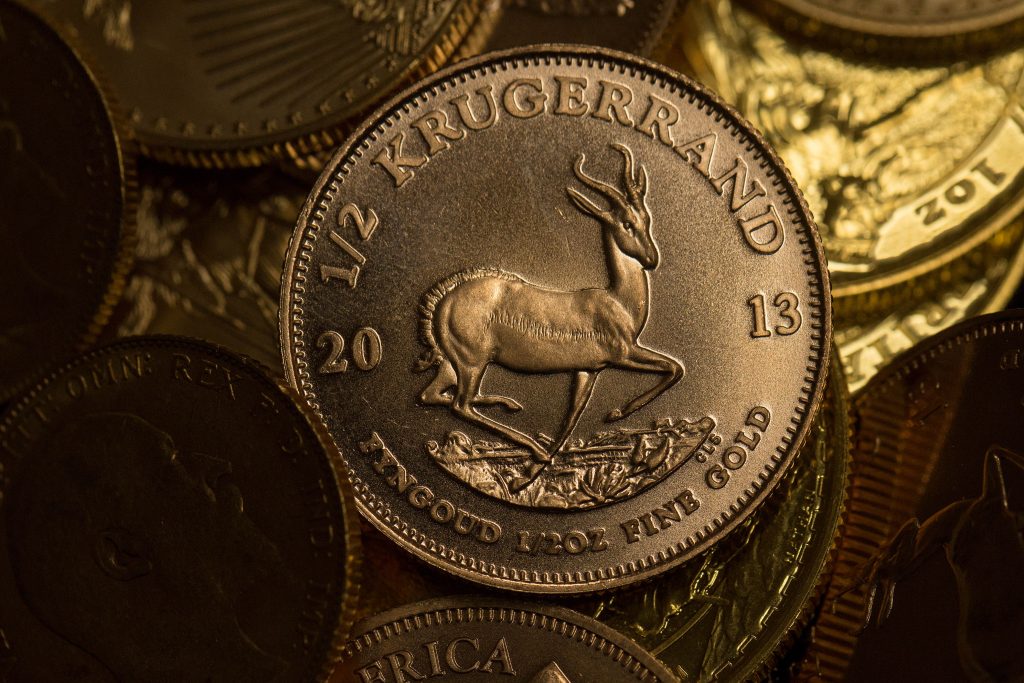 Gold and Krugerrands attract investors - Moneyweb