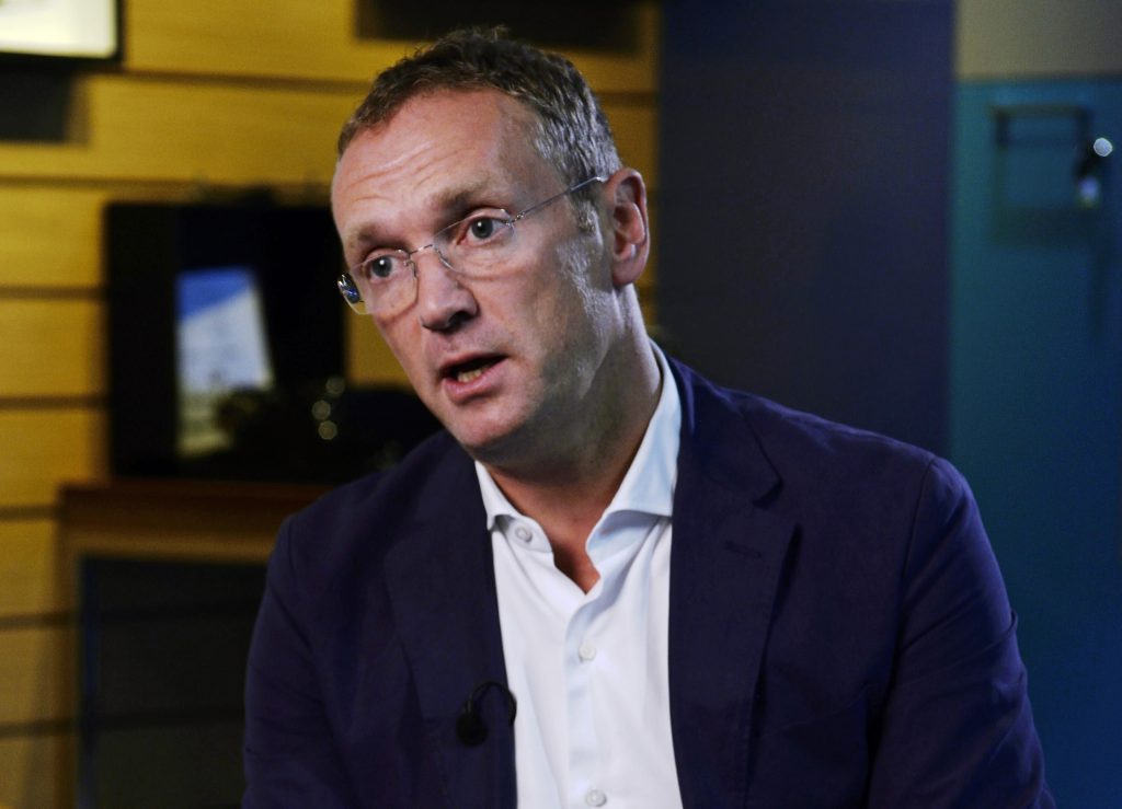Naspers CEO bags R276m in annual remuneration - Moneyweb