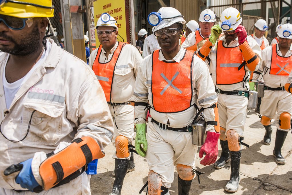 Union tells mineworkers to resist Harmony Gold mine restart - Moneyweb
