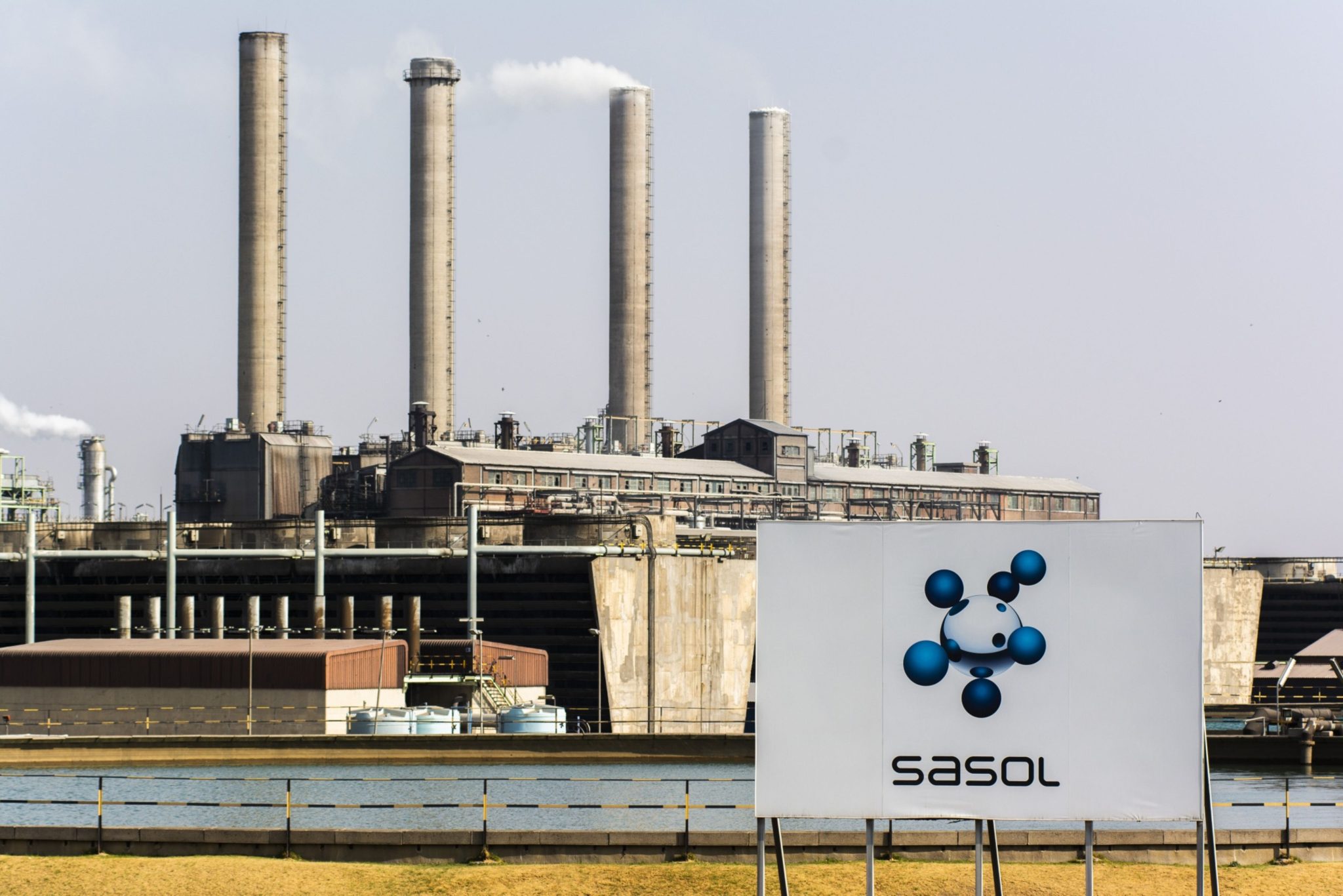 Sasol issues profit warning - Moneyweb