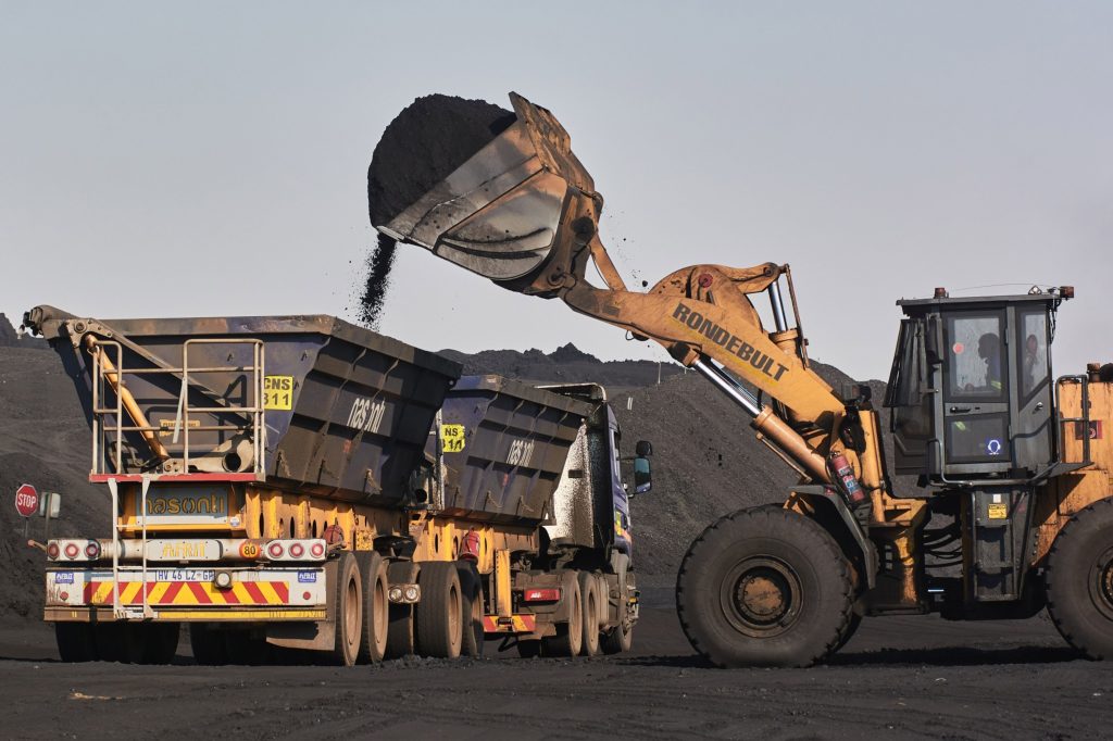 SA mining policy changes unlikely to attract investors – Peter Major ...