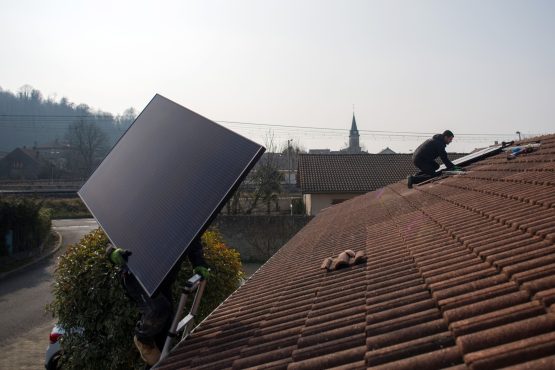 FNB debuts ‘energy home loan’ as it beefs up solar financing - Moneyweb