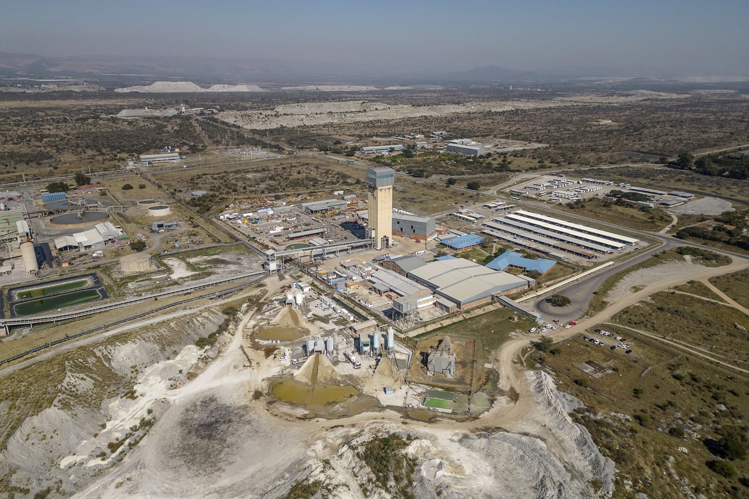 Sibanye CEO warns of platinum mining job losses - Moneyweb