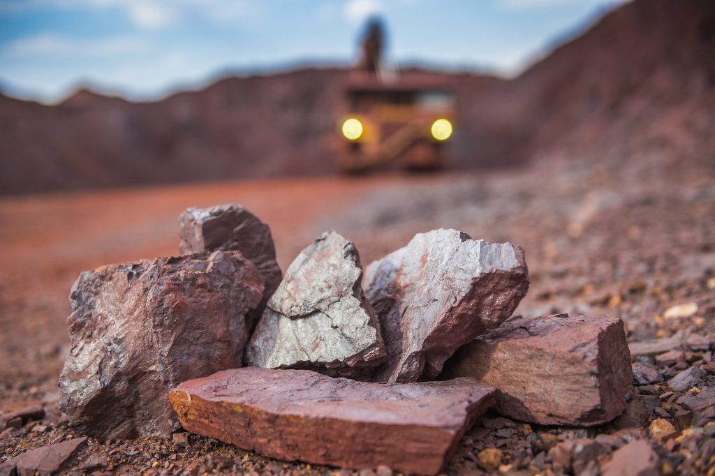 Kumba Iron Ore cuts sales target - Moneyweb
