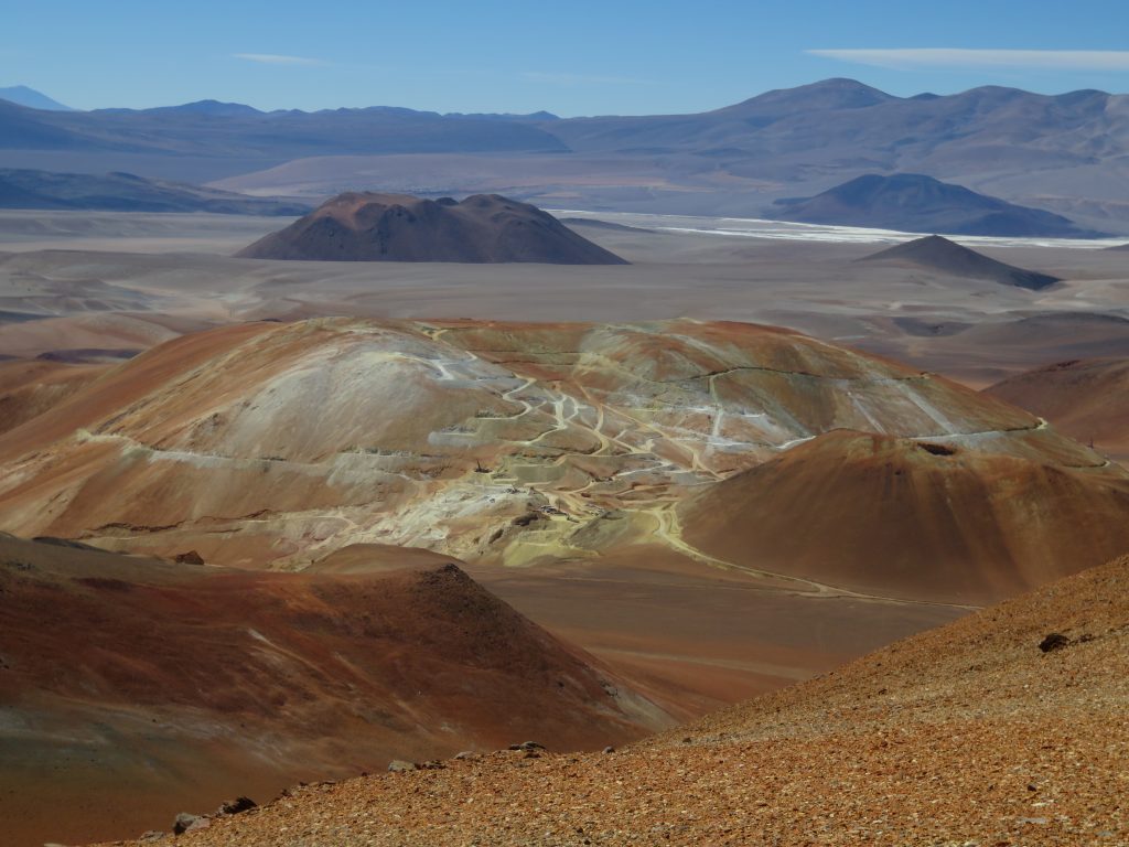 Gold Fields pushes back production at key Chilean mine again - Moneyweb