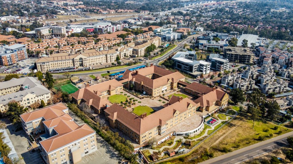 Weak office market a boon for Africrest’s expansion plans - Moneyweb