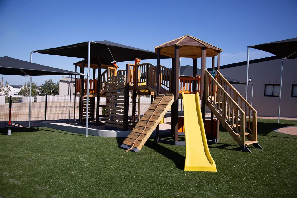 Double-digit tuition fees increase boosts Curro - Moneyweb