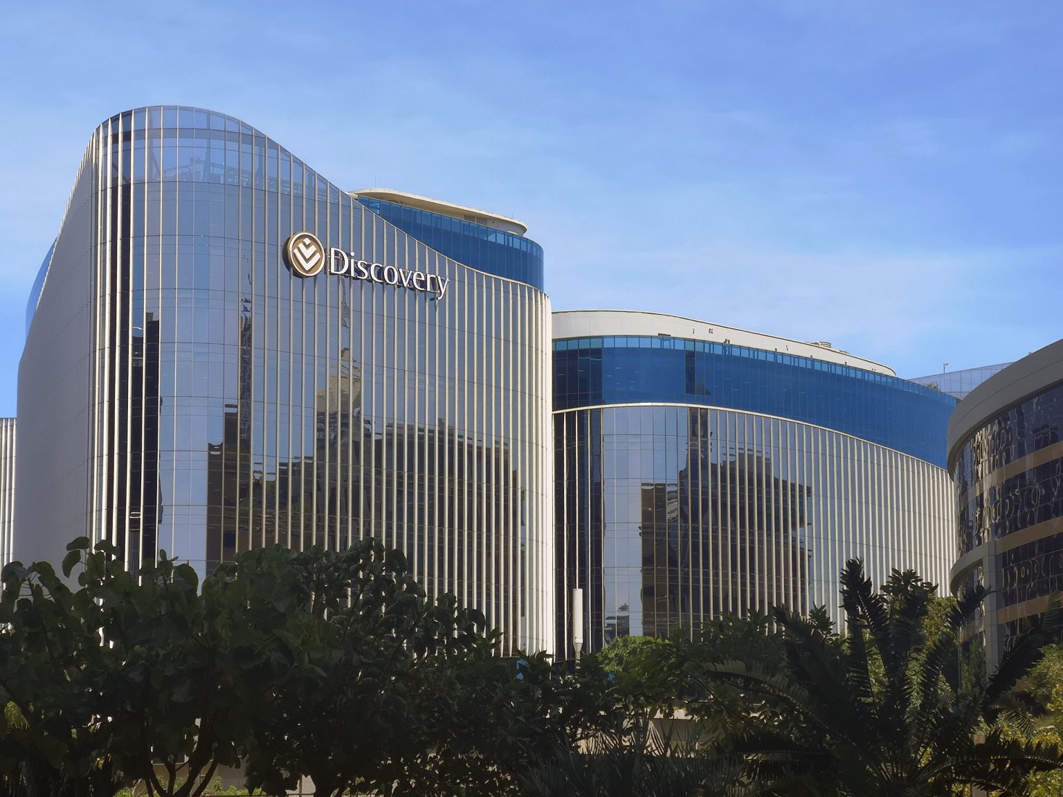 Is Discovery Bank the fastest growing bank in SA? - Moneyweb