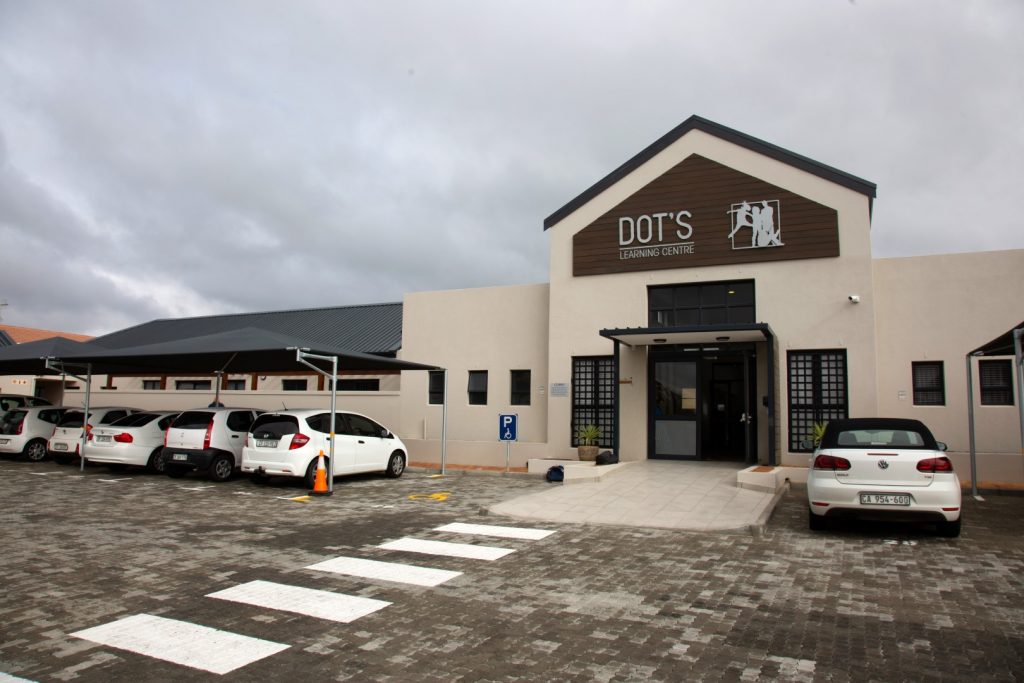 Spur and Curro delivering strong results - Moneyweb