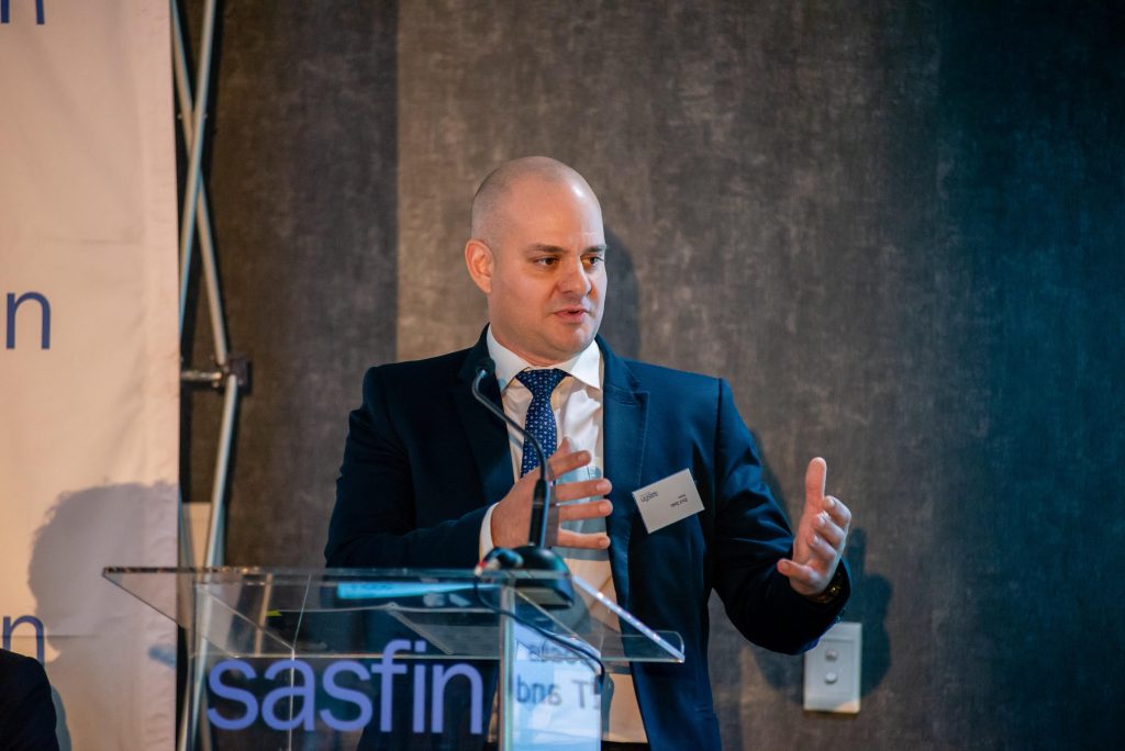 Sasfin clocks R10bn in offshore assets in 7 years - Moneyweb