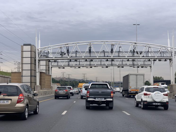 Sanral says e-tolls remain in place - Moneyweb
