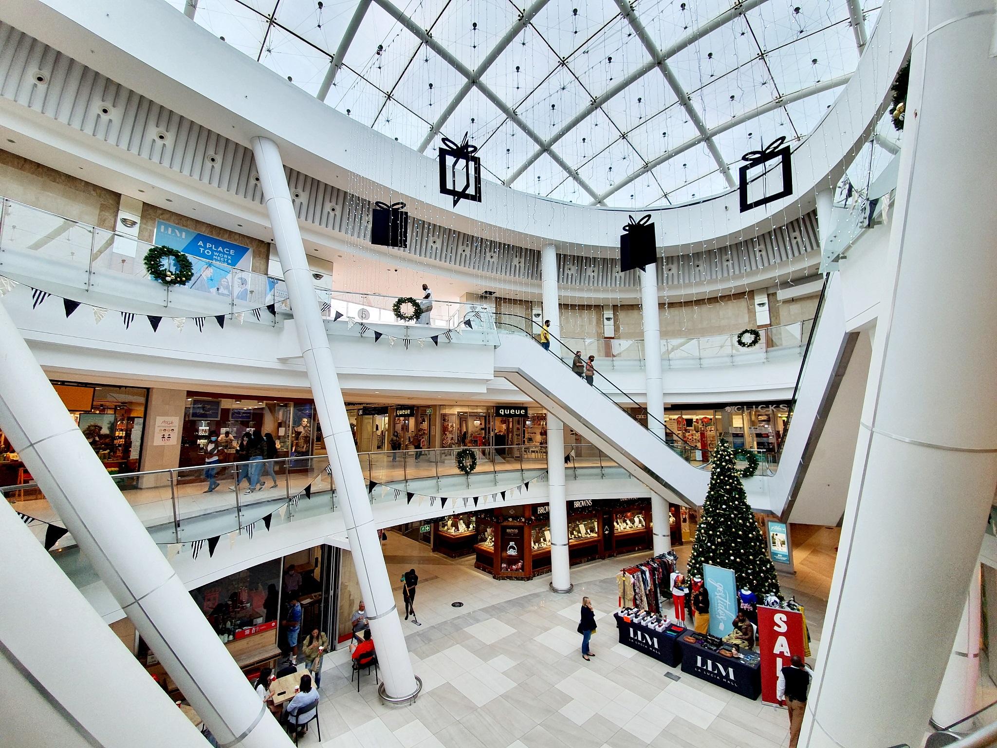 Growthpoint’s La Lucia Mall to get R142m apartment development - Moneyweb