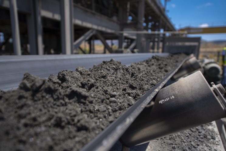 Cheap platinum back in vogue as Chinese buyers tap cash hoards - Moneyweb