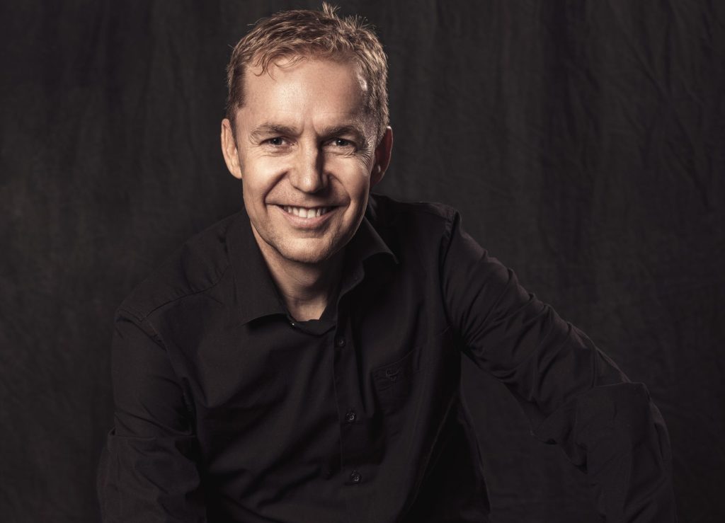 Outsurance kook in Australië - Moneyweb