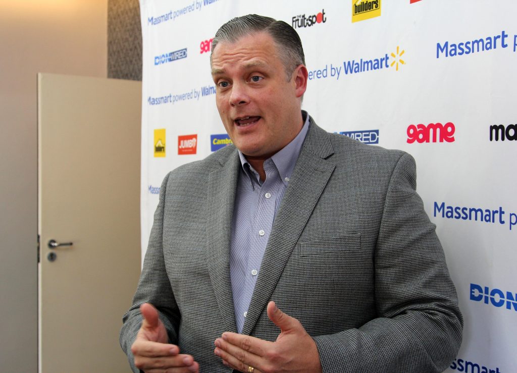 Massmart gaan sy Rhino en Cambridge afdelings verkoop - Moneyweb