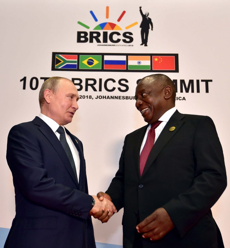 SA stuur ‘n afvaardiging na Amerika om Rusland-vure dood te slaan ...