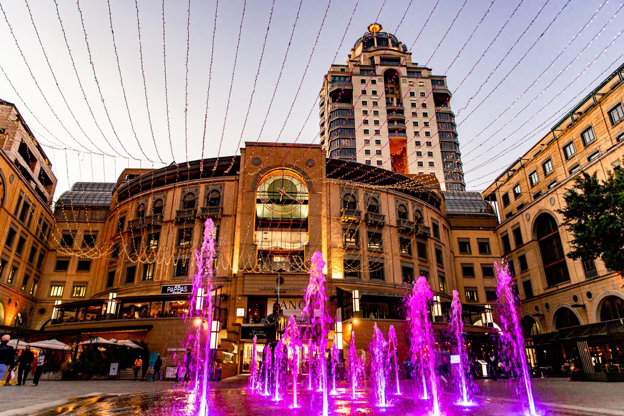 Nelson Mandela Square gets ‘one of the largest tower clocks in Southern ...