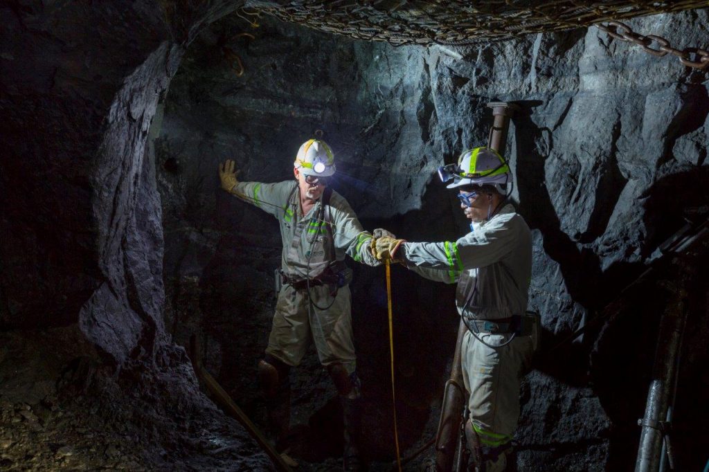 The battle for Royal Bafokeng Platinum hits the home stretch - Moneyweb