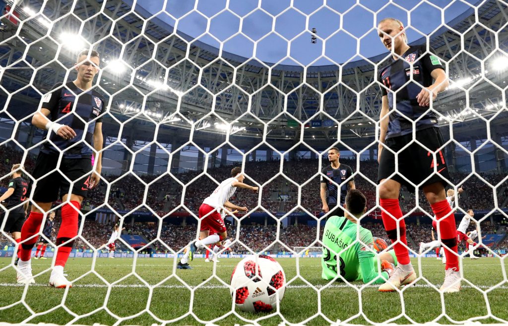 To cap or not to cap salaries in the world of sport? - Moneyweb
