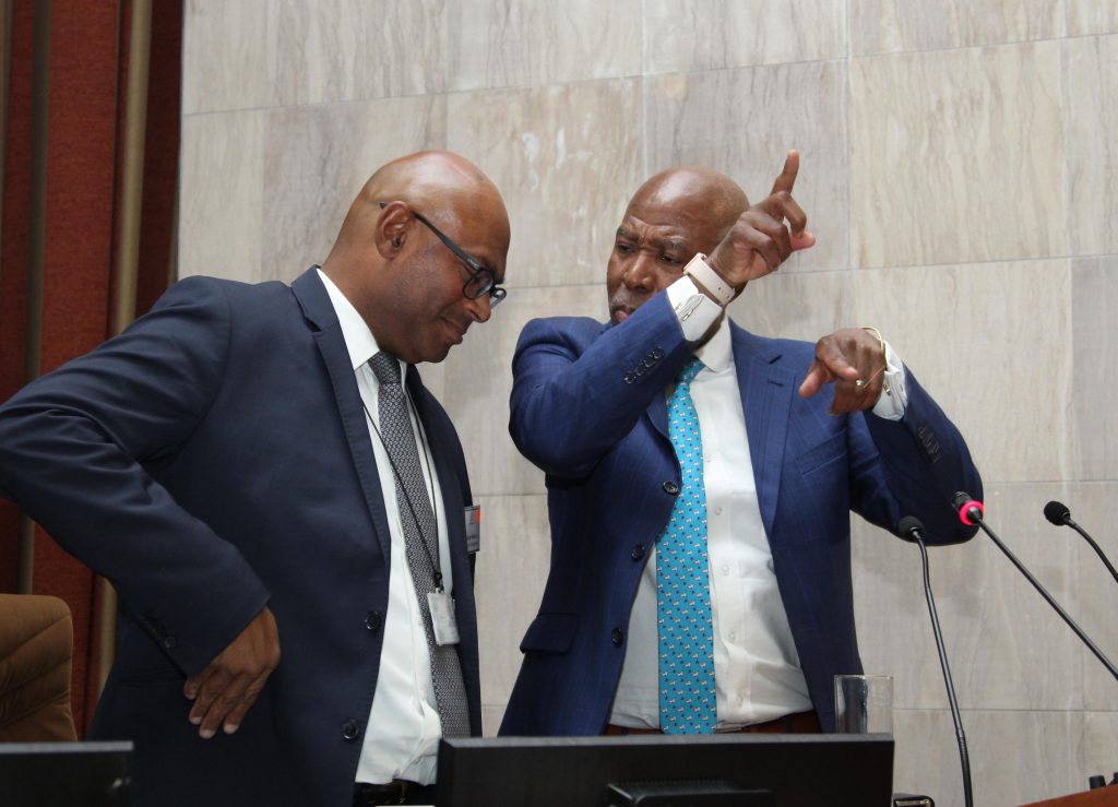 Is Kuben Naidoo being lined up for Nedbank top job? - Moneyweb