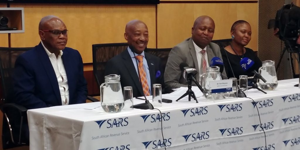 KPMG cans SARS ‘rogue unit’ report‚ apologises to Gordhan - Moneyweb