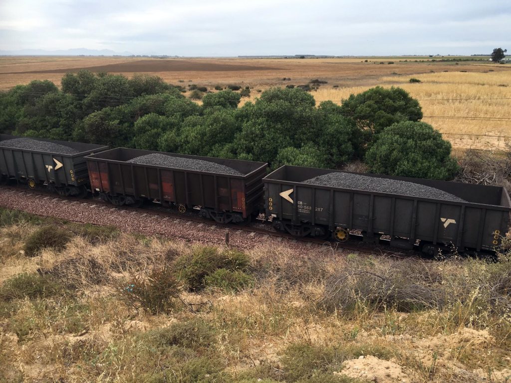 Transnet’s world record-breaking 4km train - Moneyweb