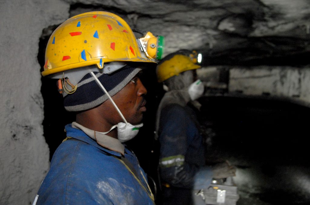Royal Bafokeng Platinum CEO sees takeover by Impala as ‘likely’ - Moneyweb