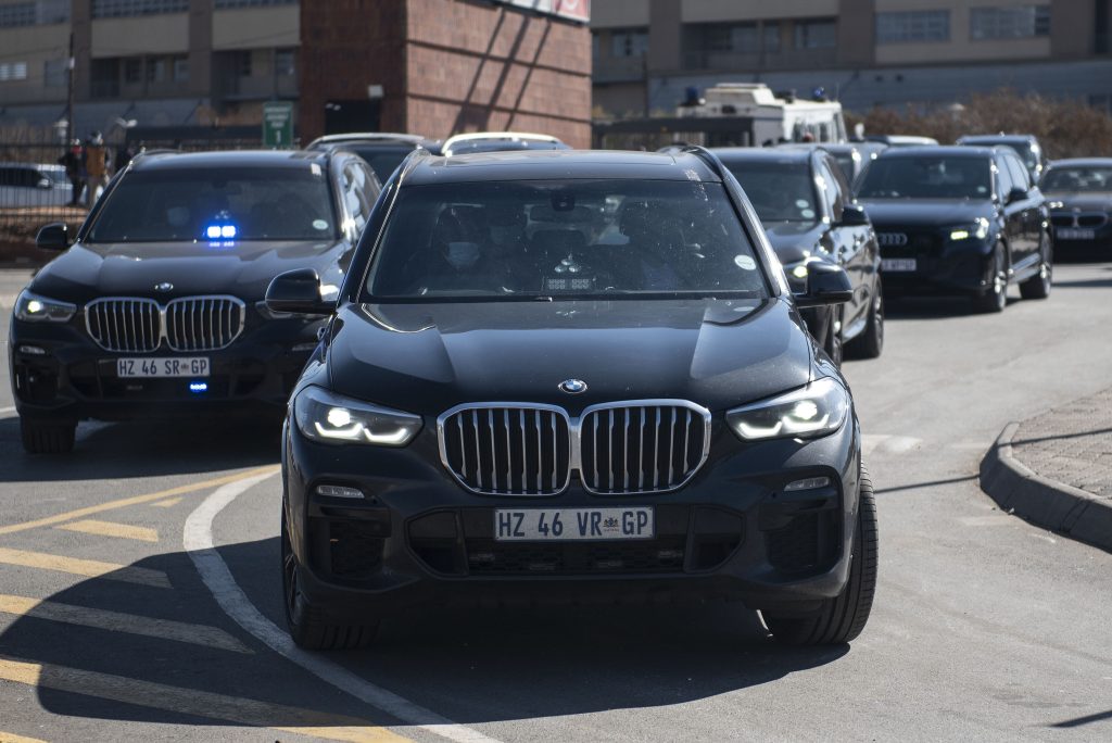 Blue light brigade bill of R1.7bn/year - Moneyweb