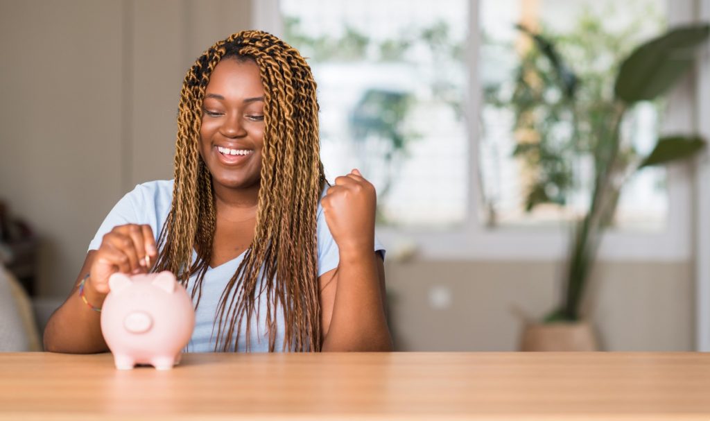 What to consider when choosing a fund manager - Moneyweb