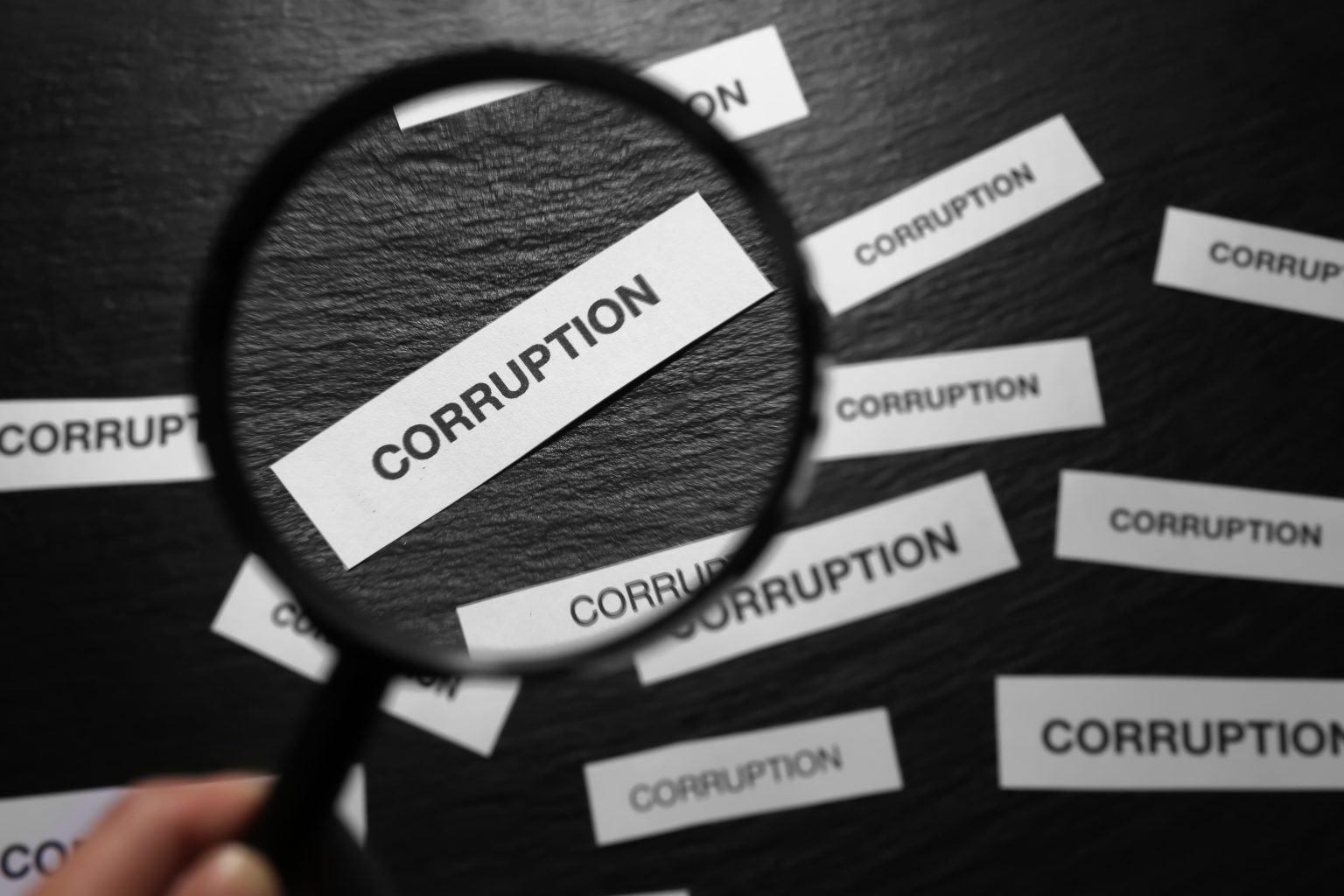 Minister takes action on allegedly corrupt R800m hospital oxygen plant ...