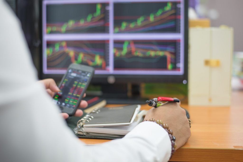What makes a winning trader? - Moneyweb
