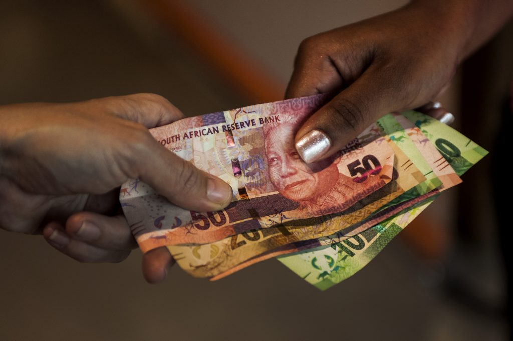 SA’s economy: Hallmarks of a recession - Moneyweb