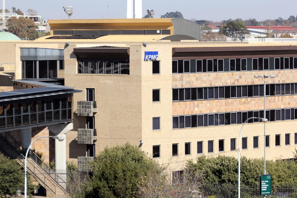 KPMG International chairman apologises for South Africa failings - Moneyweb
