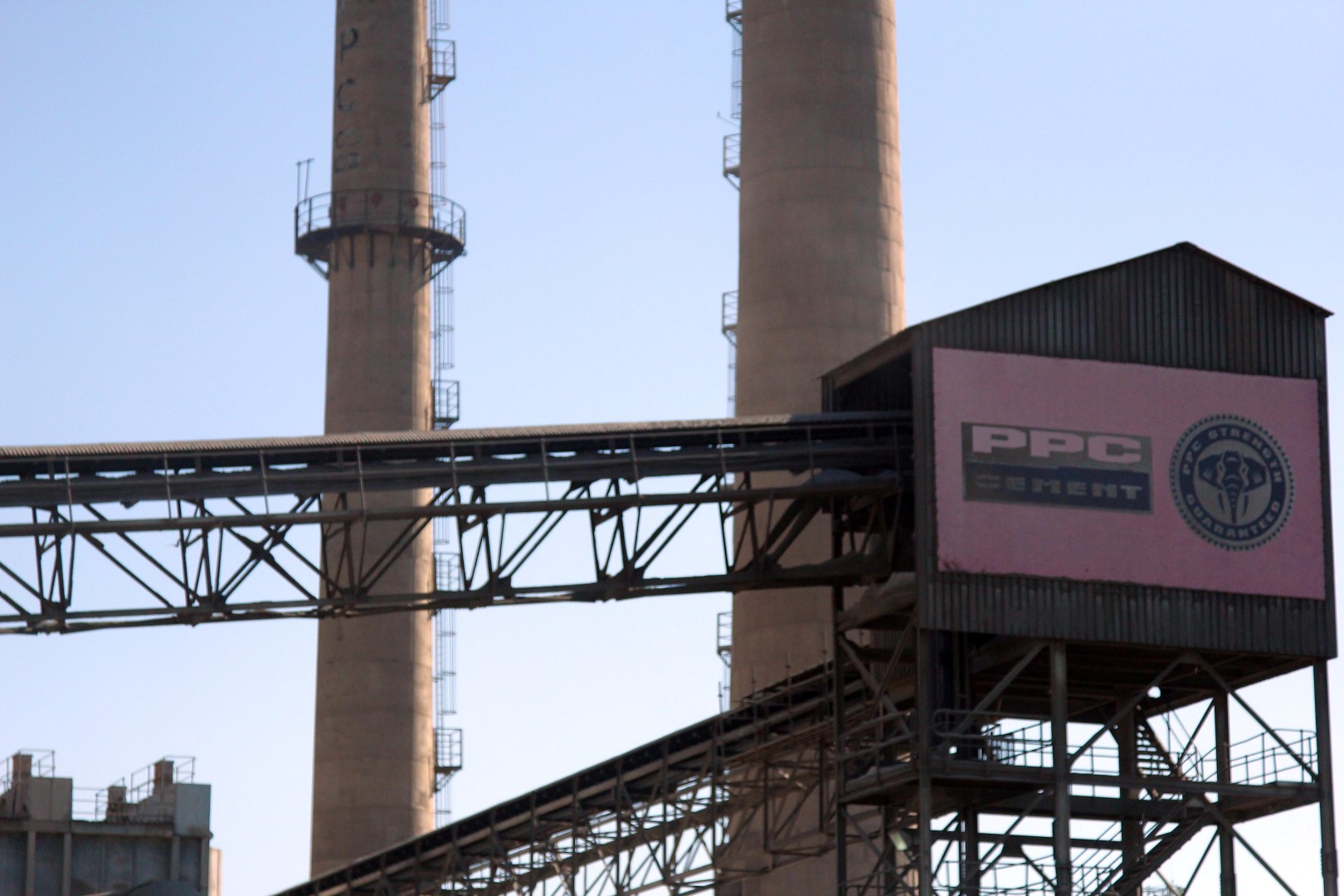 Cement maker PPC seeks CEO as Claassen to retire - Moneyweb