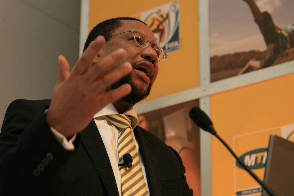 Phuthuma Nhleko’s R8bn AfriSam problem - Moneyweb
