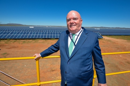 De Aar solar farm set to power 75 000 SA homes - Moneyweb
