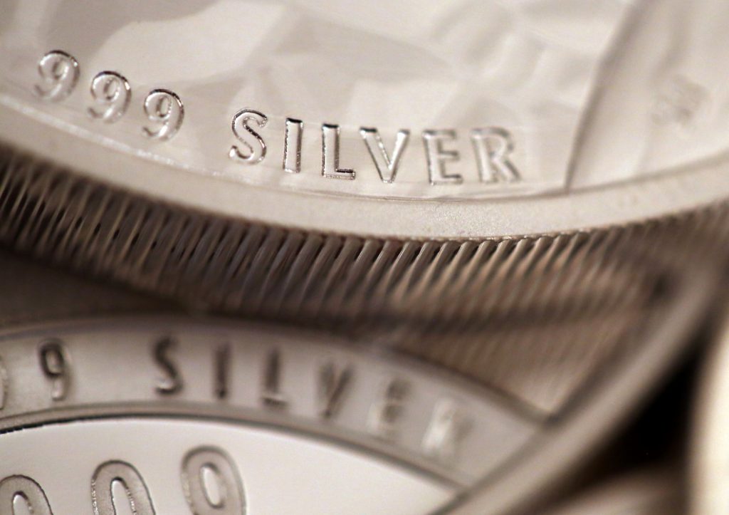 [INFOGRAPHIC]: 21 Incredible uses for silver - Moneyweb