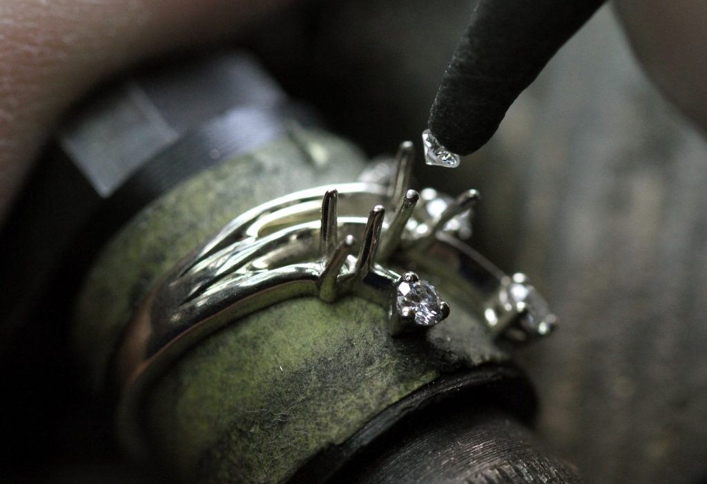 The history of Diamond mining – an interactive timeline - Moneyweb