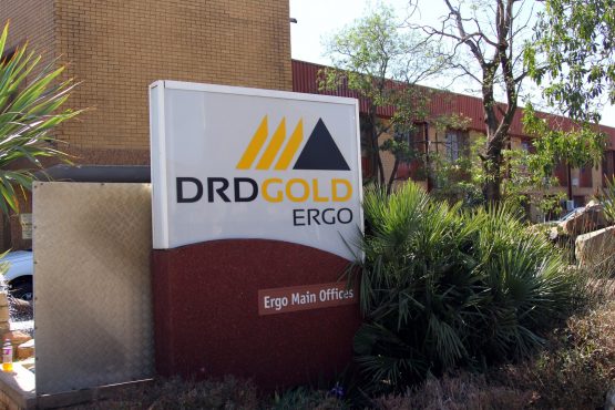 Sibanye-Stillwater to trade assets for DRDGOLD stake - Moneyweb